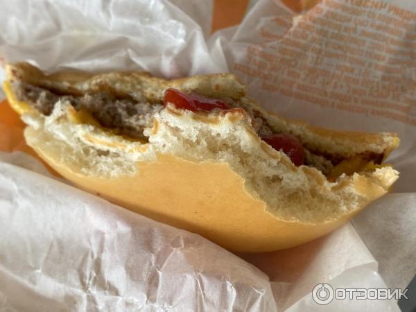 Отзыв о Чизбургер "Вкусно и Точка" | Любимый бургер