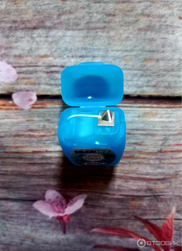 Отзыв о Зубная нить SilcaMed Extra Fresh | Компактная и удобная