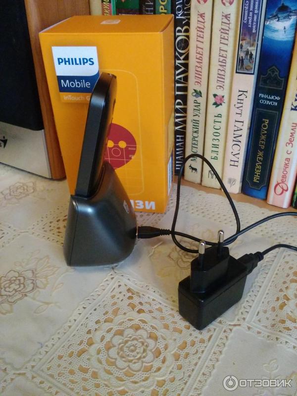 Отзыв о Мобильный телефон Philips Xenium E 227 | Удобный компактный кнопочный и с камерой.