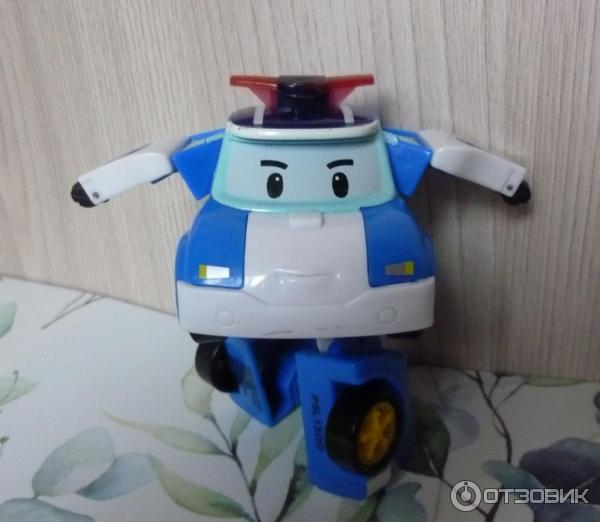 Отзыв о ROBOCAR POLI игрушка робот-трансформер Silverlit Поли 10 см ...